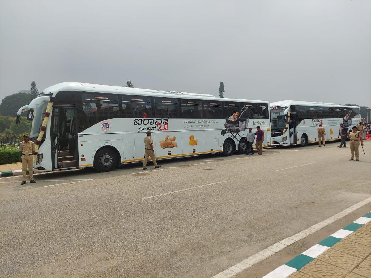 Karnataka unveils 20 new luxury Volvo buses named Airavat Club Class 2.0 - The Hindu